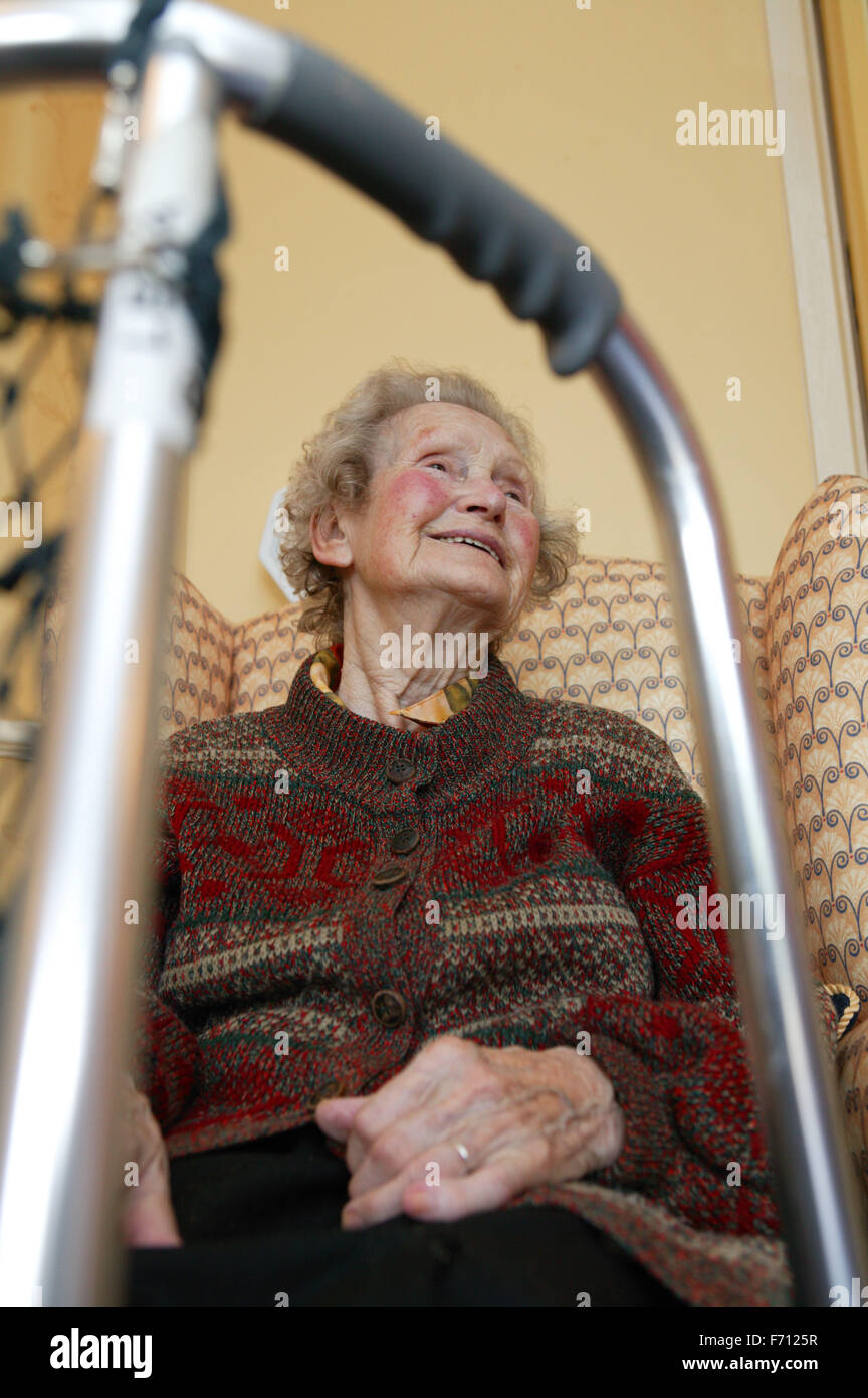 Old peoples walking frame hi-res stock photography and images - Alamy
