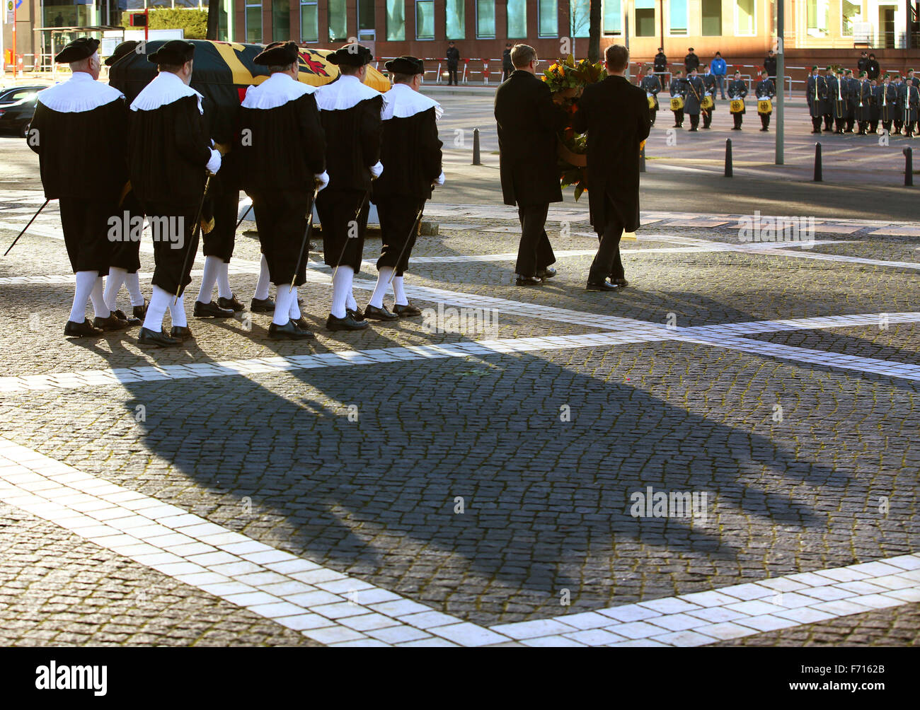 Flag Draped Coffin High Resolution Stock Photography and Images - Alamy
