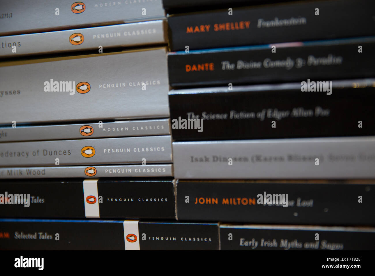 Random house books hi-res stock photography and images - Alamy