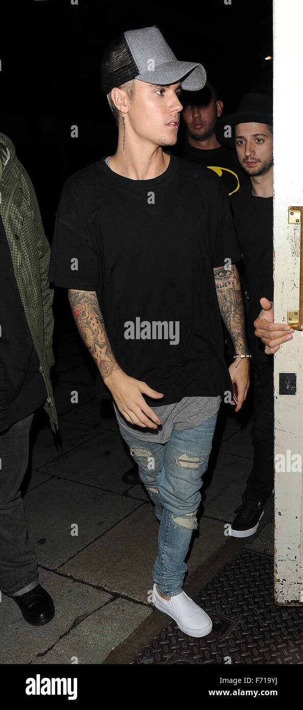 Justin Bieber enjoys a night out in London. He started the evening at ...