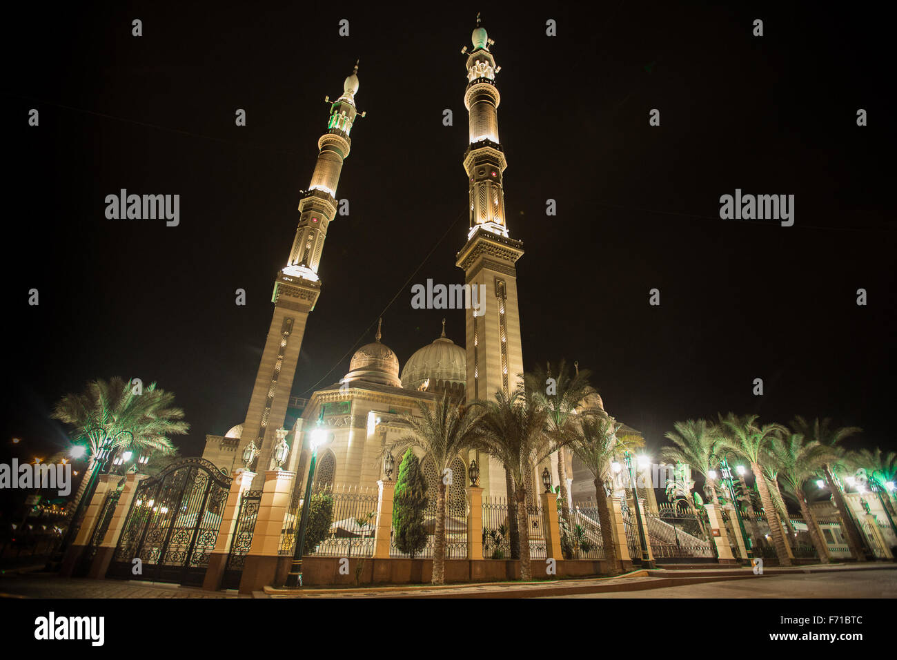 Mosque in Cairo at Night Stock Photo - Alamy