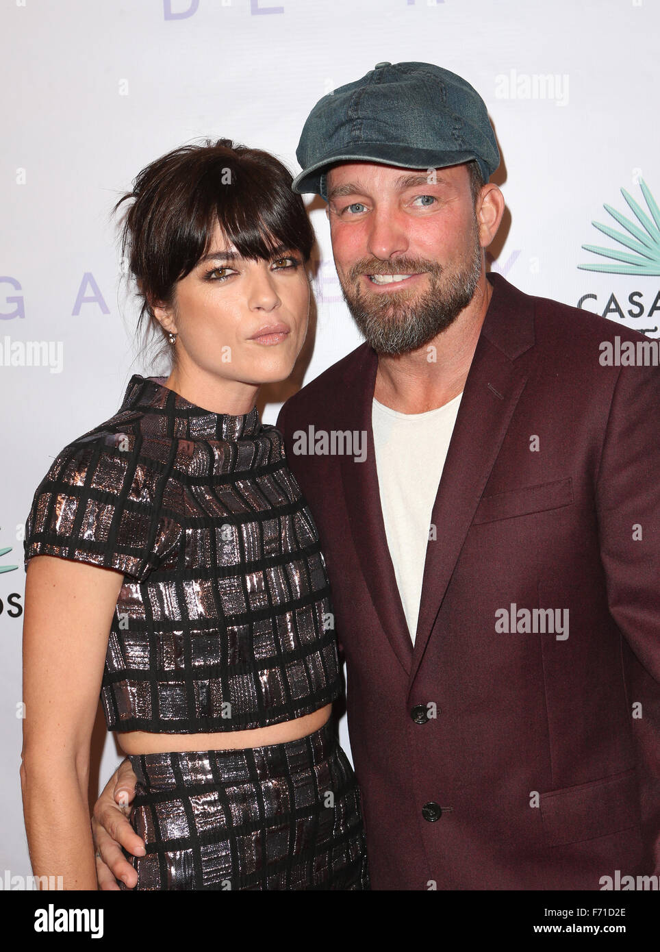 Exhibition opening of Brian Bowen Smith’s 'Metallic Life' at De Re ...