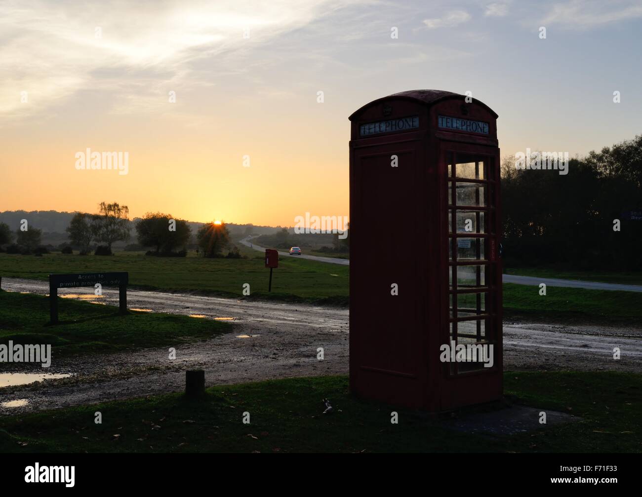 Rural telephone box in Hampshire Stock Photo - Alamy