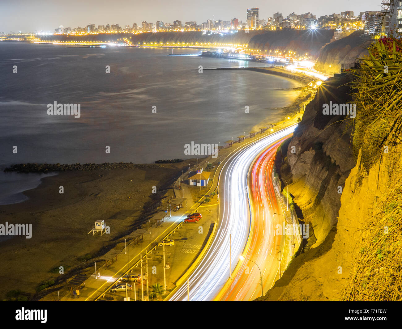 The traffic seen from Barranco neighbourhood in Lima Stock Photo - Alamy