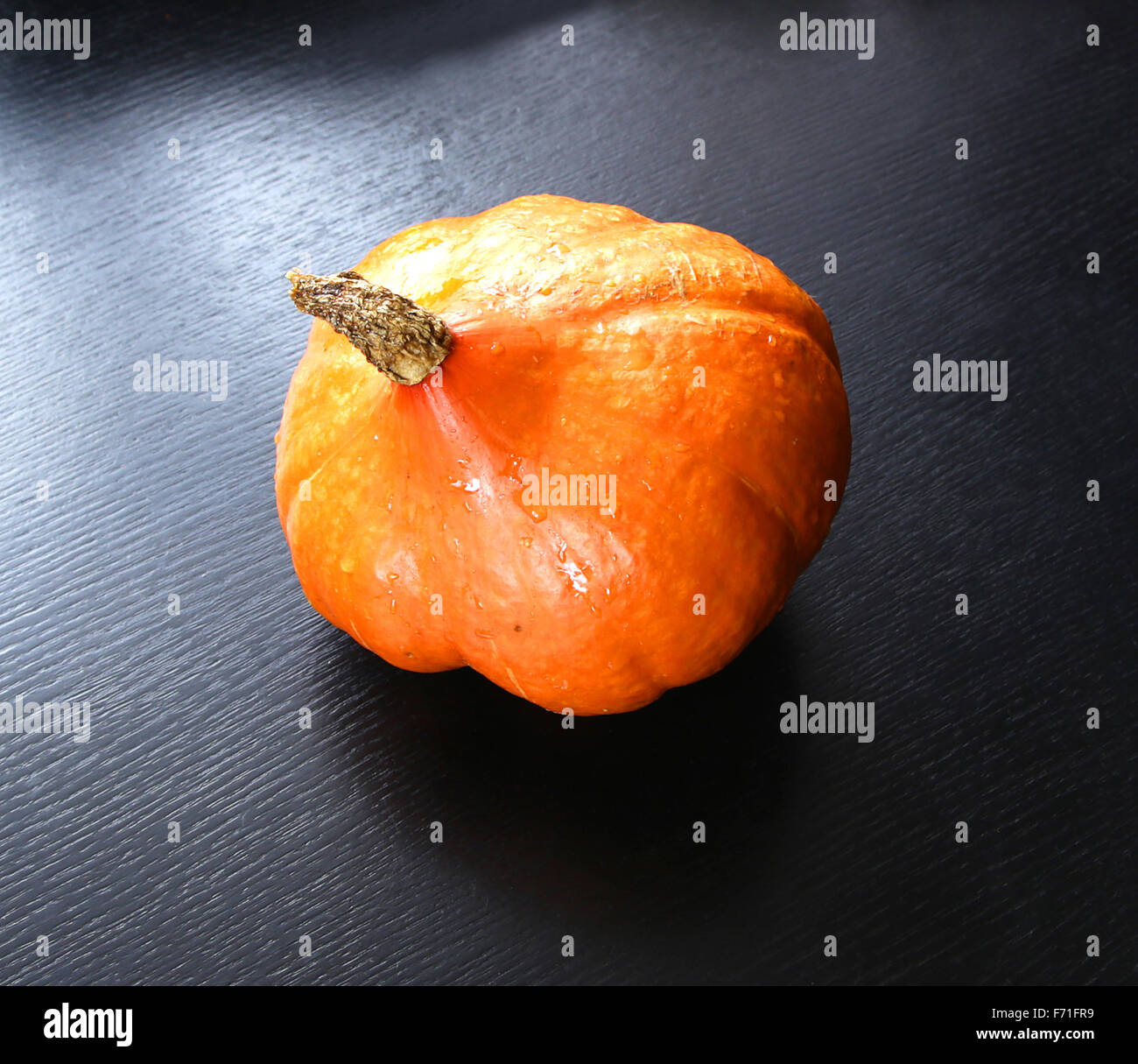 Shiny food hi-res stock photography and images - Alamy