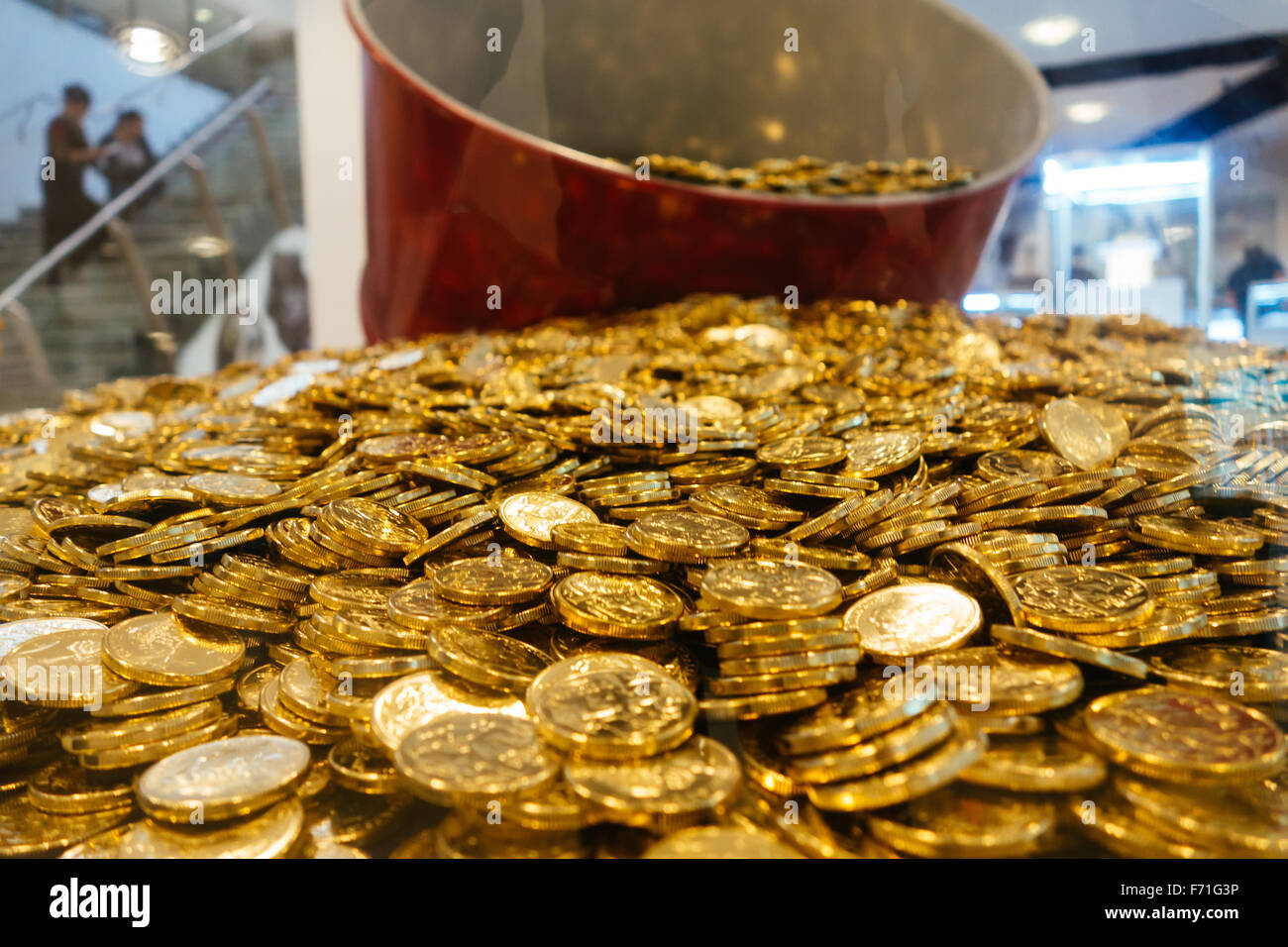 Australian mint museum gold coin Stock Photo - Alamy