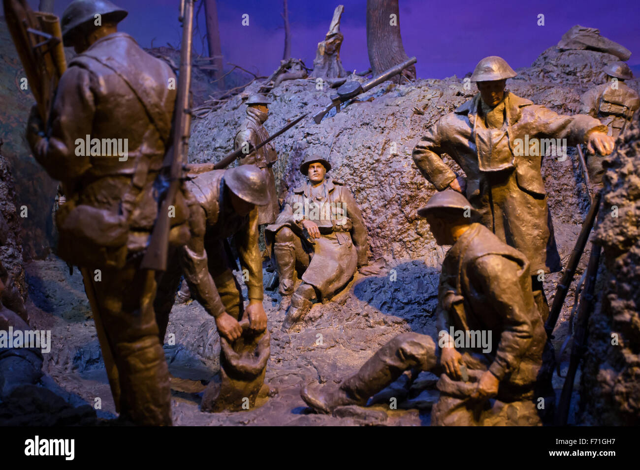 model soldiers trench world war two Stock Photo - Alamy
