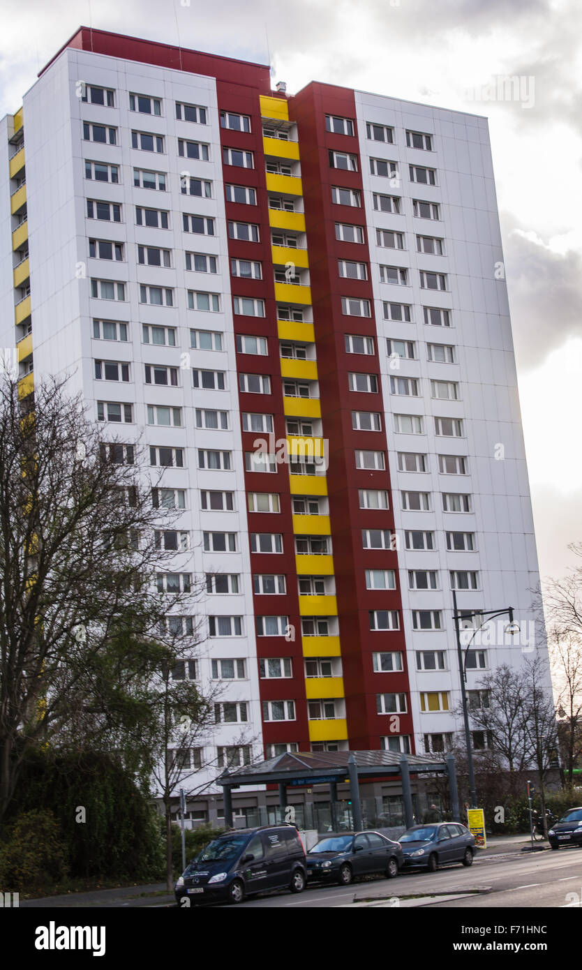 Apartment blocks in the former East Berlin, Germany Stock Photo - Alamy