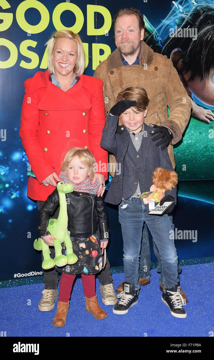 London, UK. Beth Johnson, Rufus Hound, Hilda and Alby at the UK Gala ...