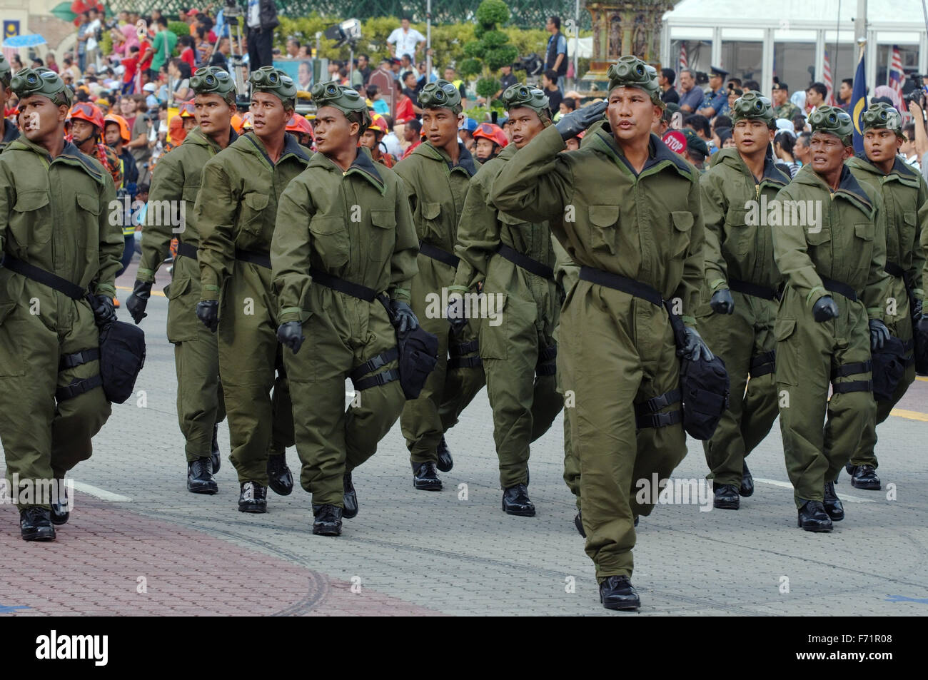 formation of soldiers marching on parade 16 September - Hari Merdeka ...