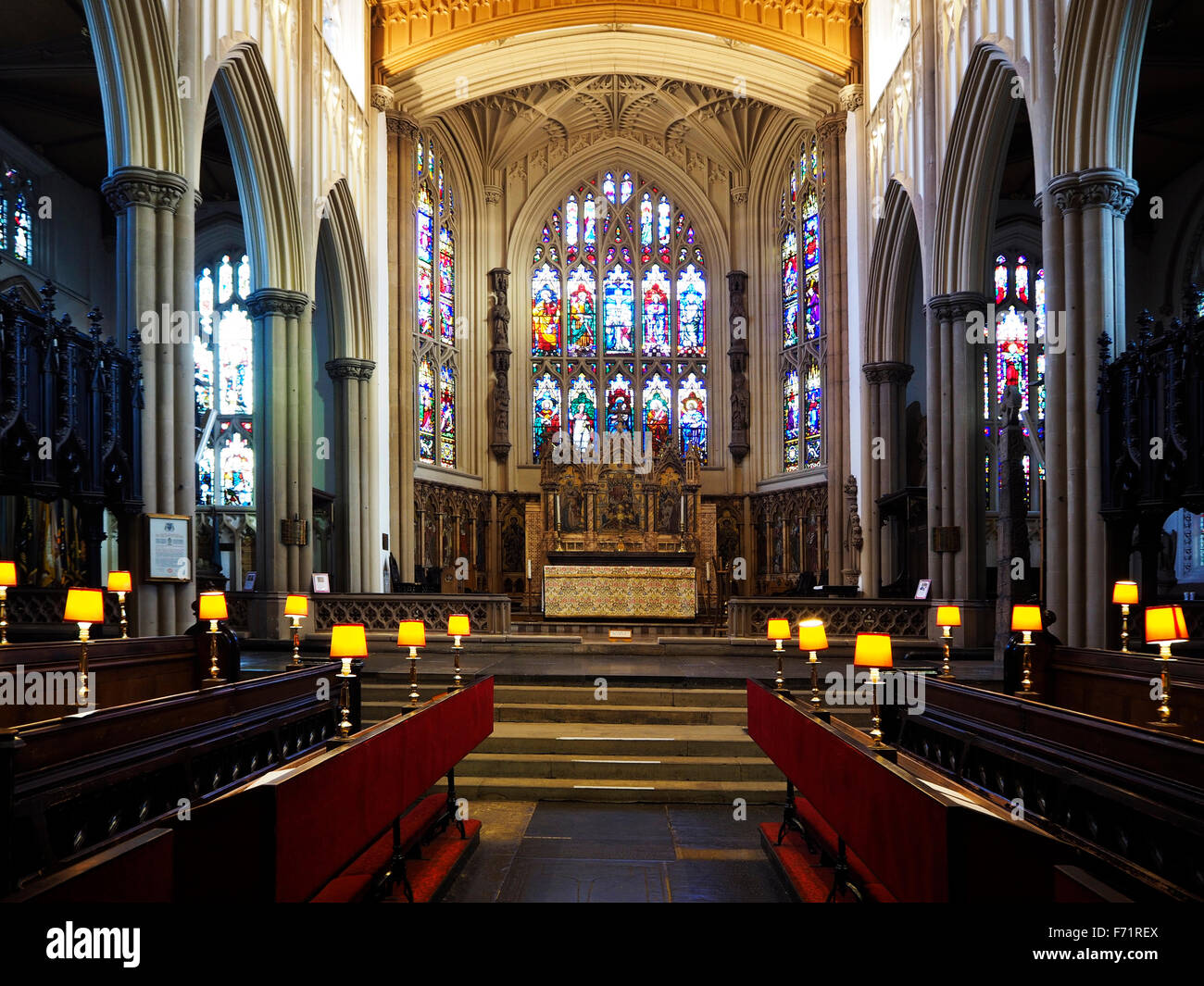 Choir and Altar at Leeds Minster Leeds West Yorkshire England Stock ...