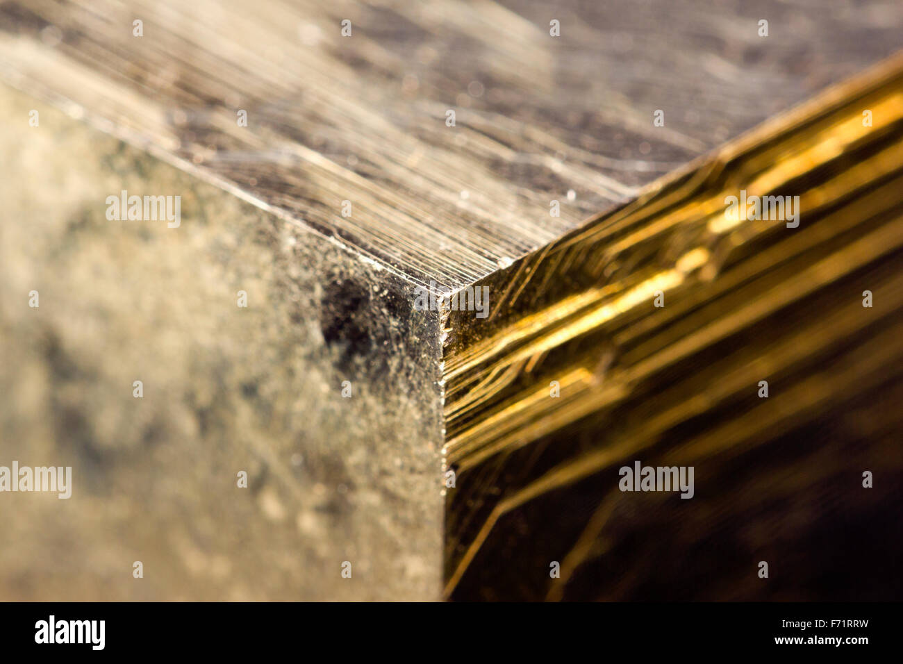 Iron crystal structure hi-res stock photography and images - Alamy