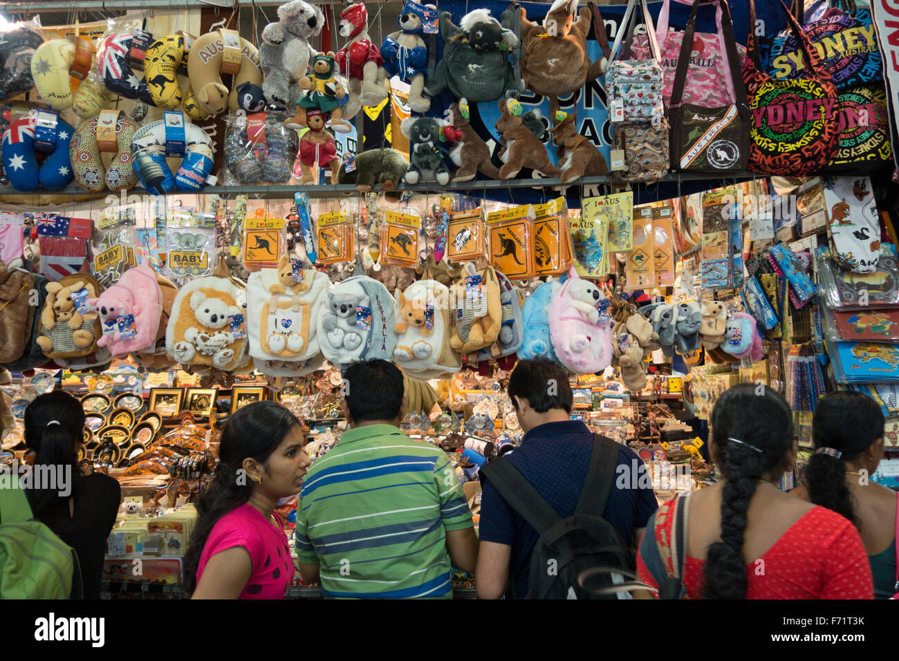 Asian market hi-res stock photography and images - Alamy