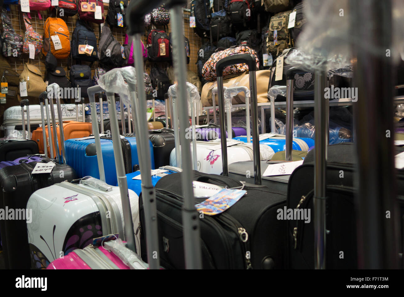 Cheap Shop Stock Photos & Cheap Shop Stock Images - Alamy