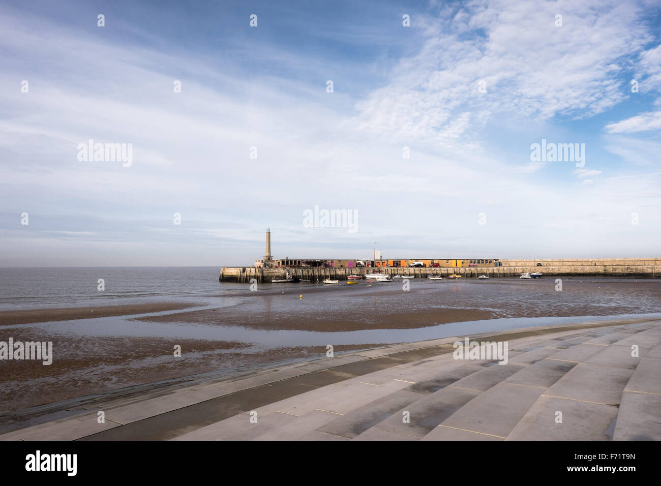 Kent harbour hi-res stock photography and images - Alamy