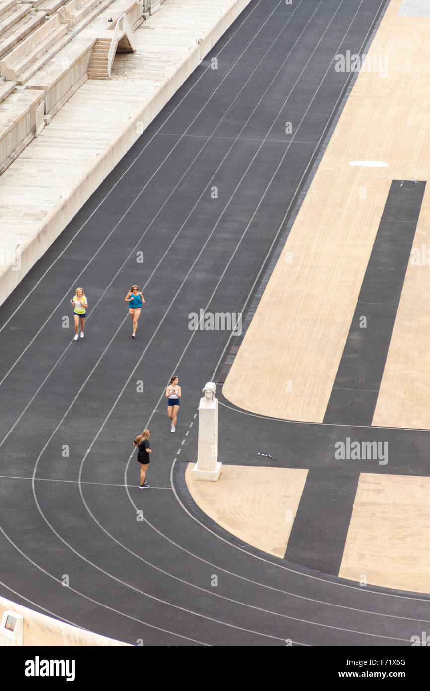 Athens olympic stadium running track hi-res stock photography and ...