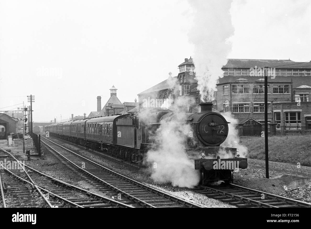Great western railway castle class High Resolution Stock Photography ...