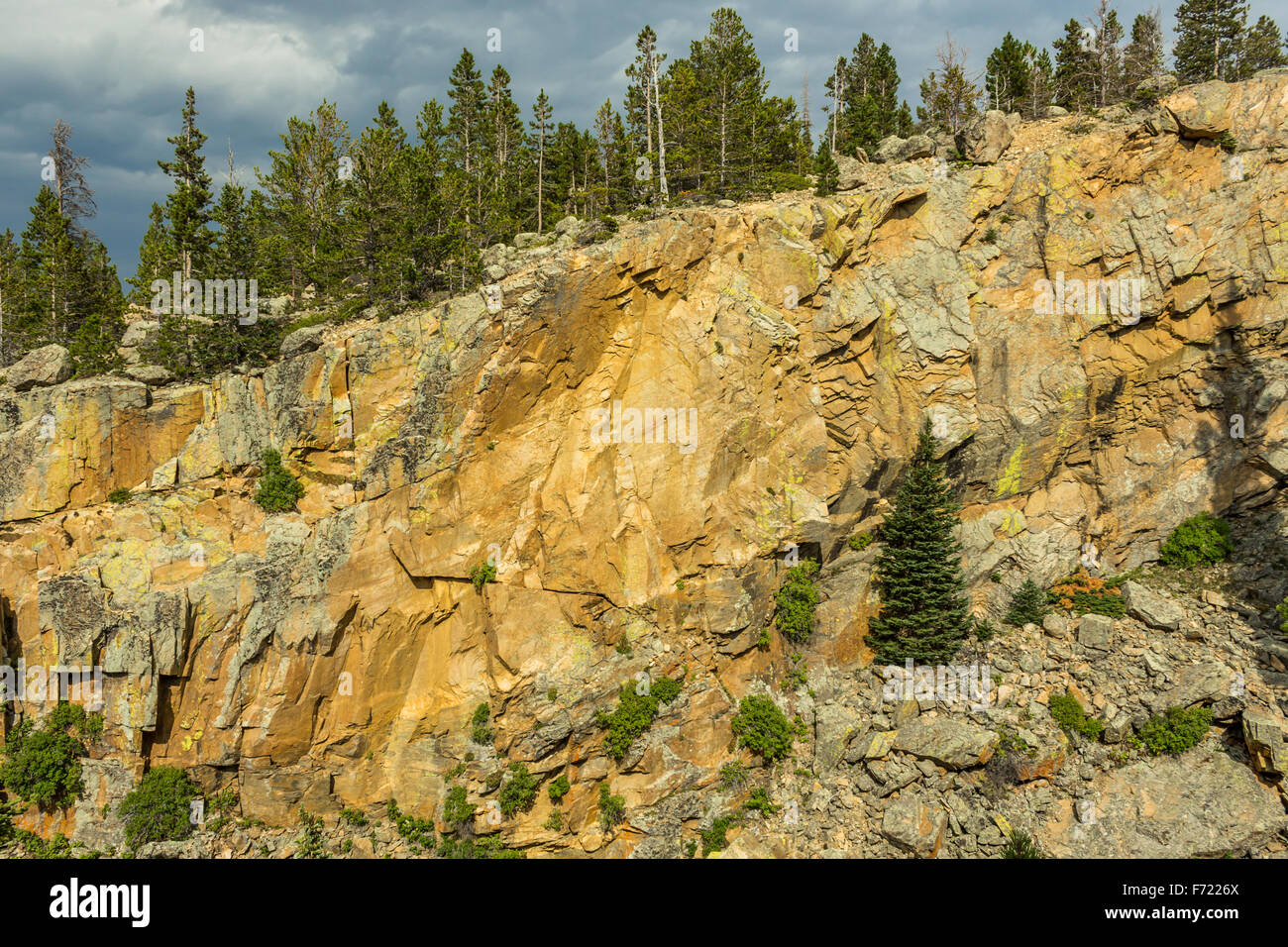 Side of the rocky mountains Stock Photo - Alamy