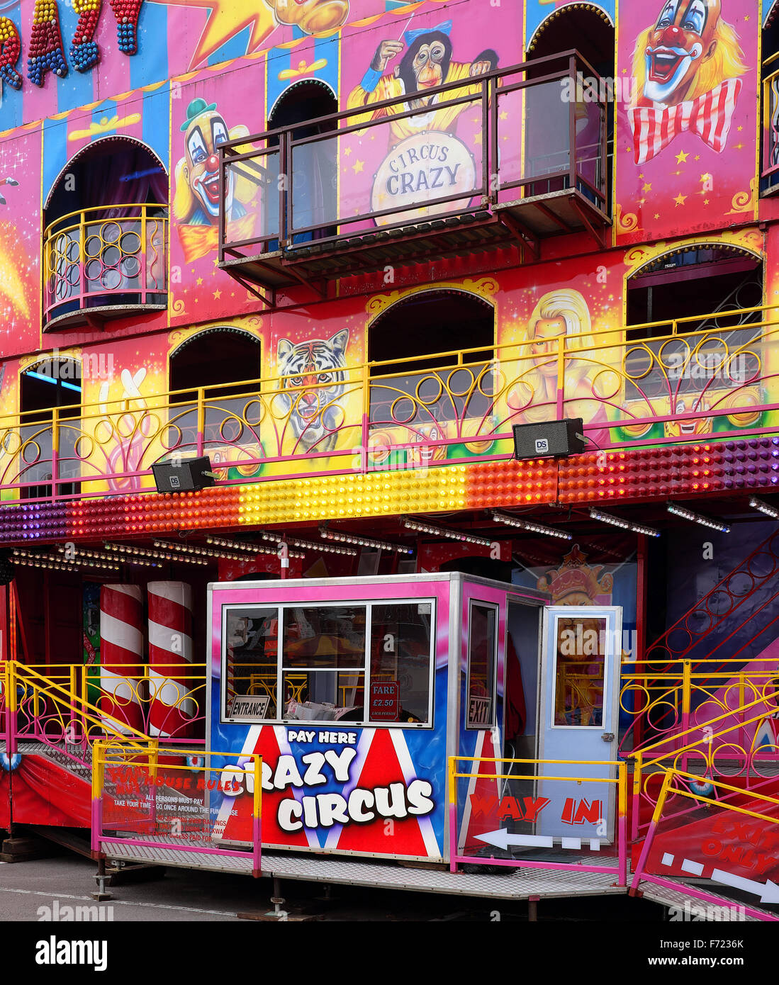 FUN FAIR IN THE UK Stock Photo - Alamy