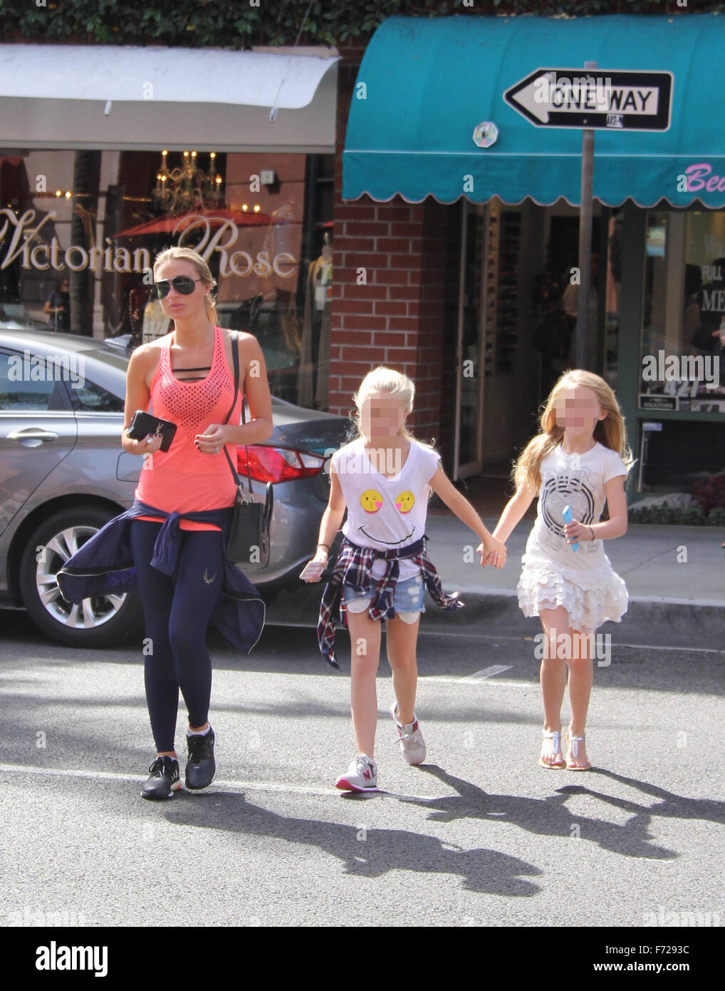 Alex Gerrard and her daughters Lexie and Lilly-Ella get their nails ...