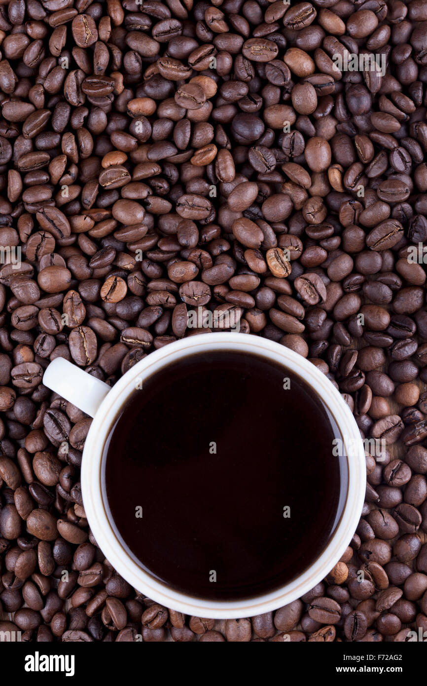 Retro coffee table hi-res stock photography and images - Alamy