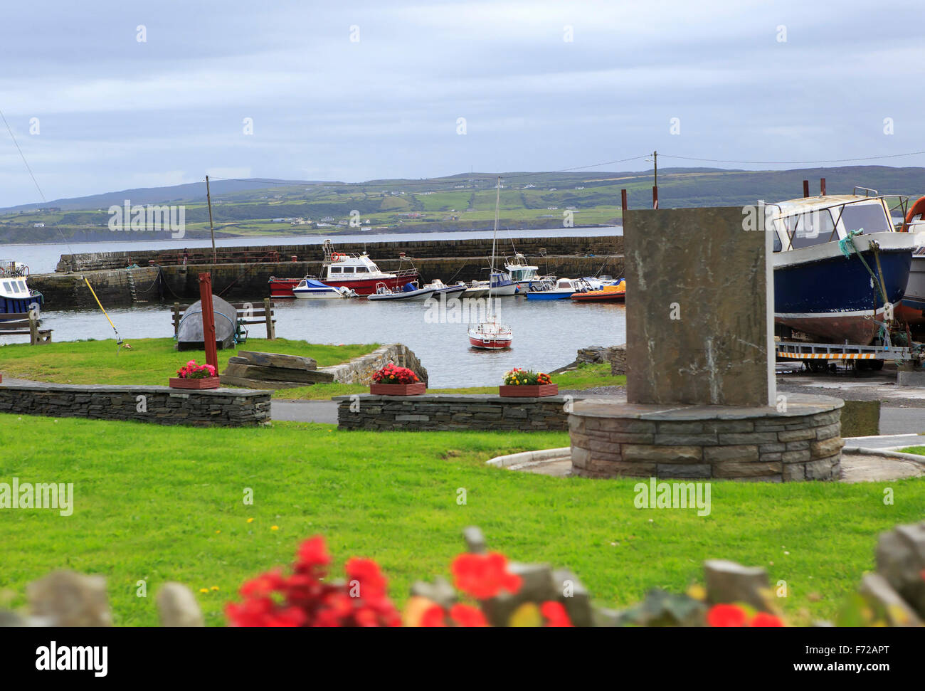 Wharf in the bay of Atlantic Ocean Stock Photo - Alamy