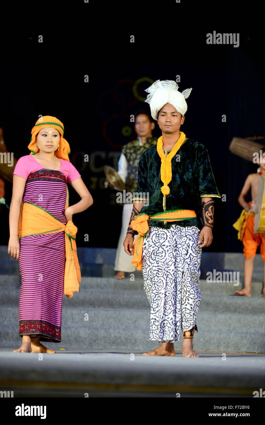 Couple wearing traditional dress, india, asia, mr#786 Stock Photo - Alamy