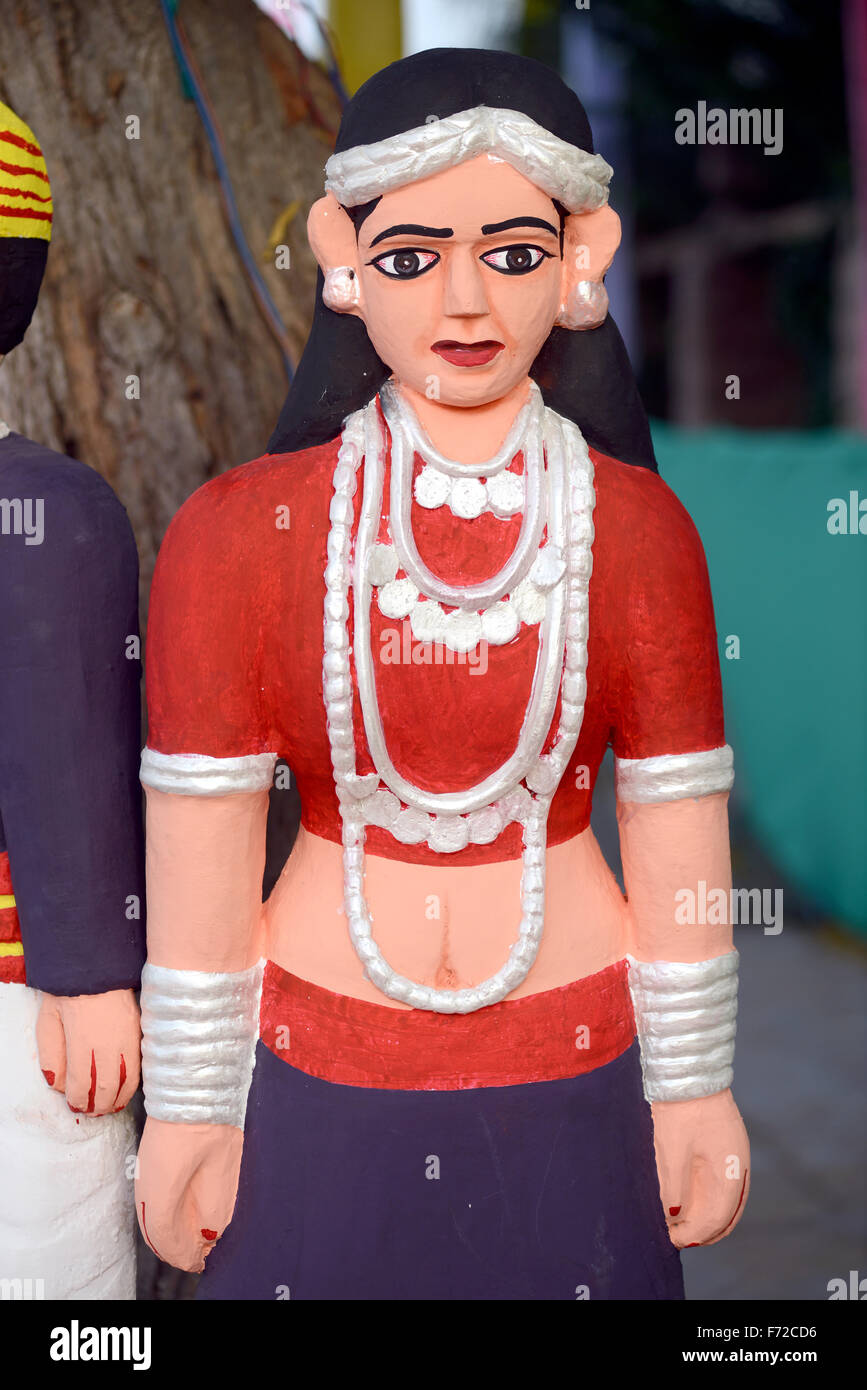 Indian tribe tribes tribal tribals handmade sand statue, Rajasthan ...