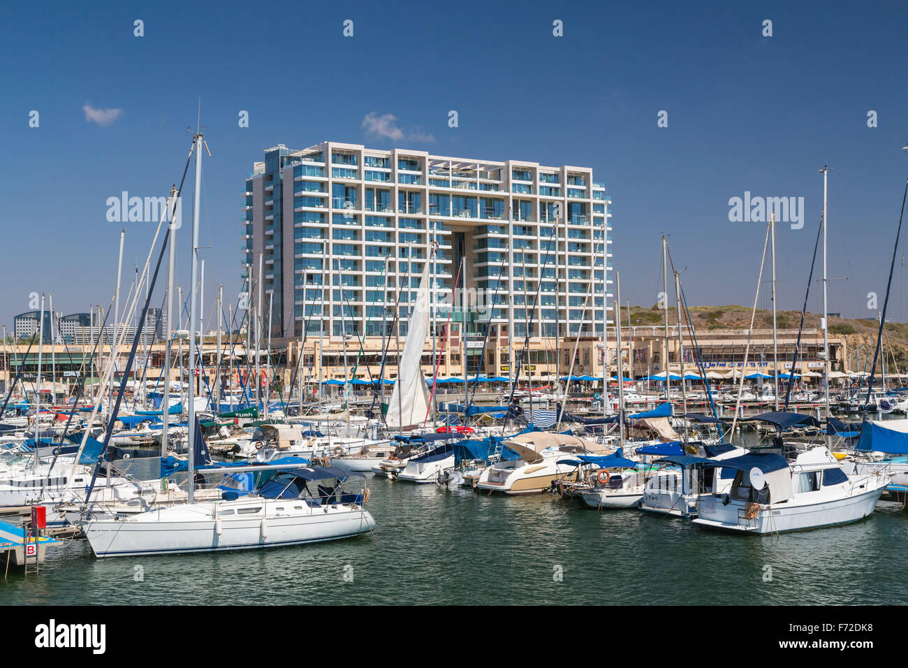 The Herzliya Marina Residences and the Ritz Carlton Hotel in Herzliya ...
