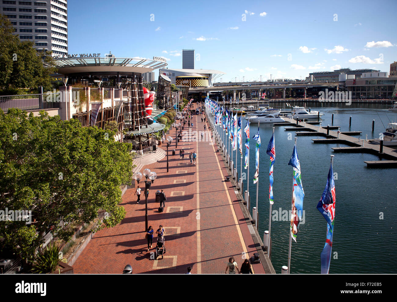 Cockle bay wharf darlington harbour, sydney, australia Stock Photo - Alamy