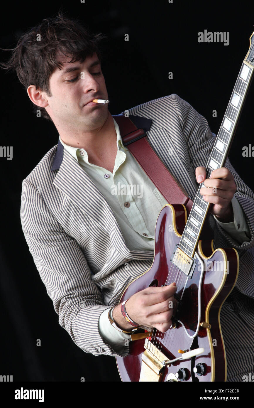 Mark ronson musician hi-res stock photography and images - Alamy