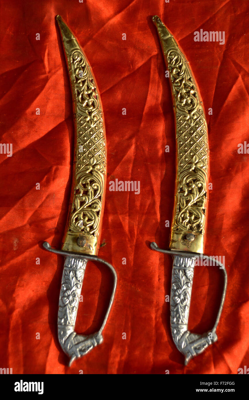 Indian dagger hi-res stock photography and images - Alamy