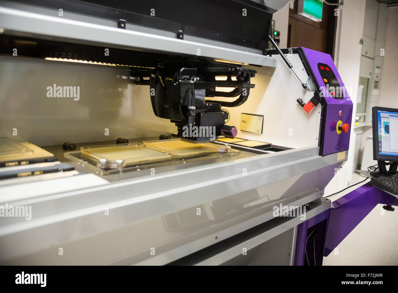 Large equipment scanning sample slide Stock Photo - Alamy