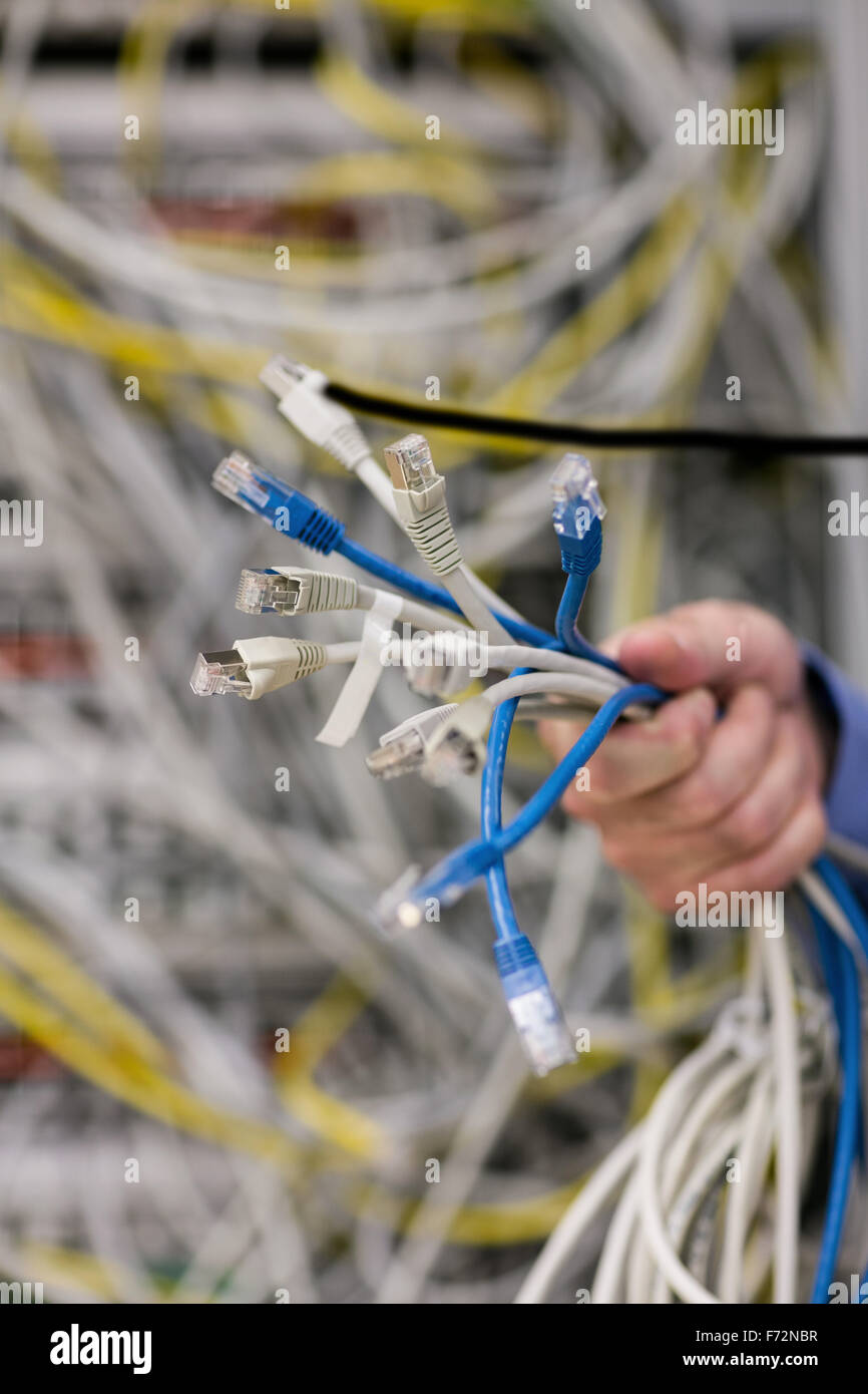 Bunch of cables hi-res stock photography and images - Alamy