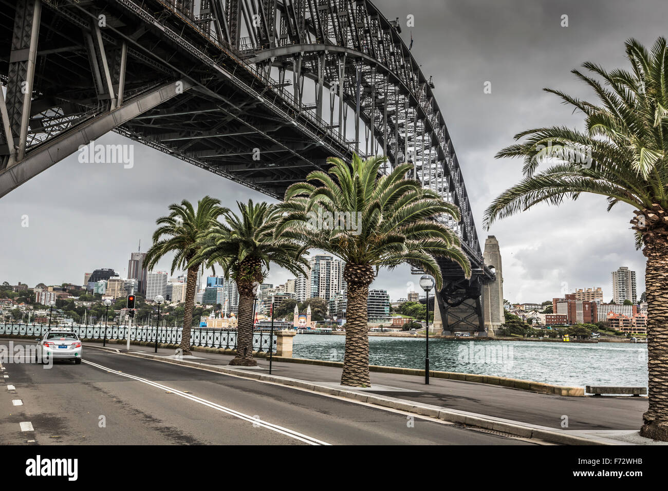 Family spring bay australia hi-res stock photography and images - Alamy