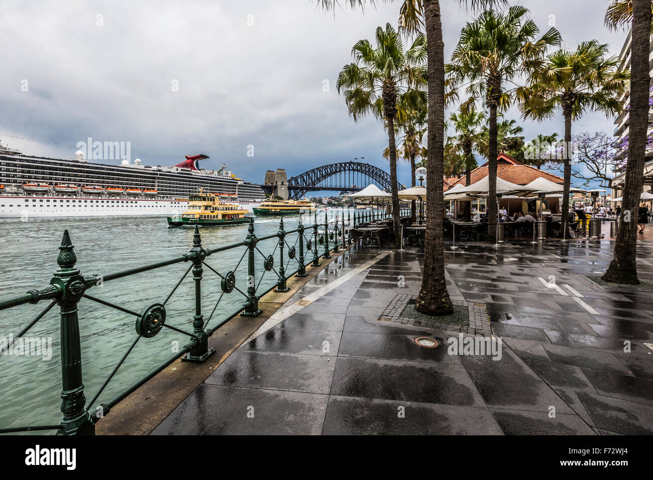 SYDNEY - OCTOBER 25:Ccircular Quay waterfront, piers at cloudy day view ...