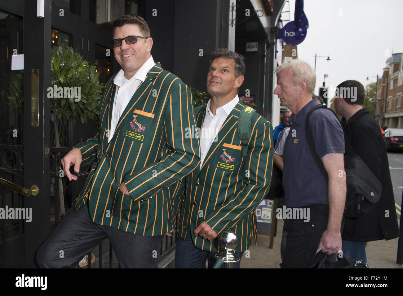 The South African rugby team, who won the World Cup in 1995, arrive at ...