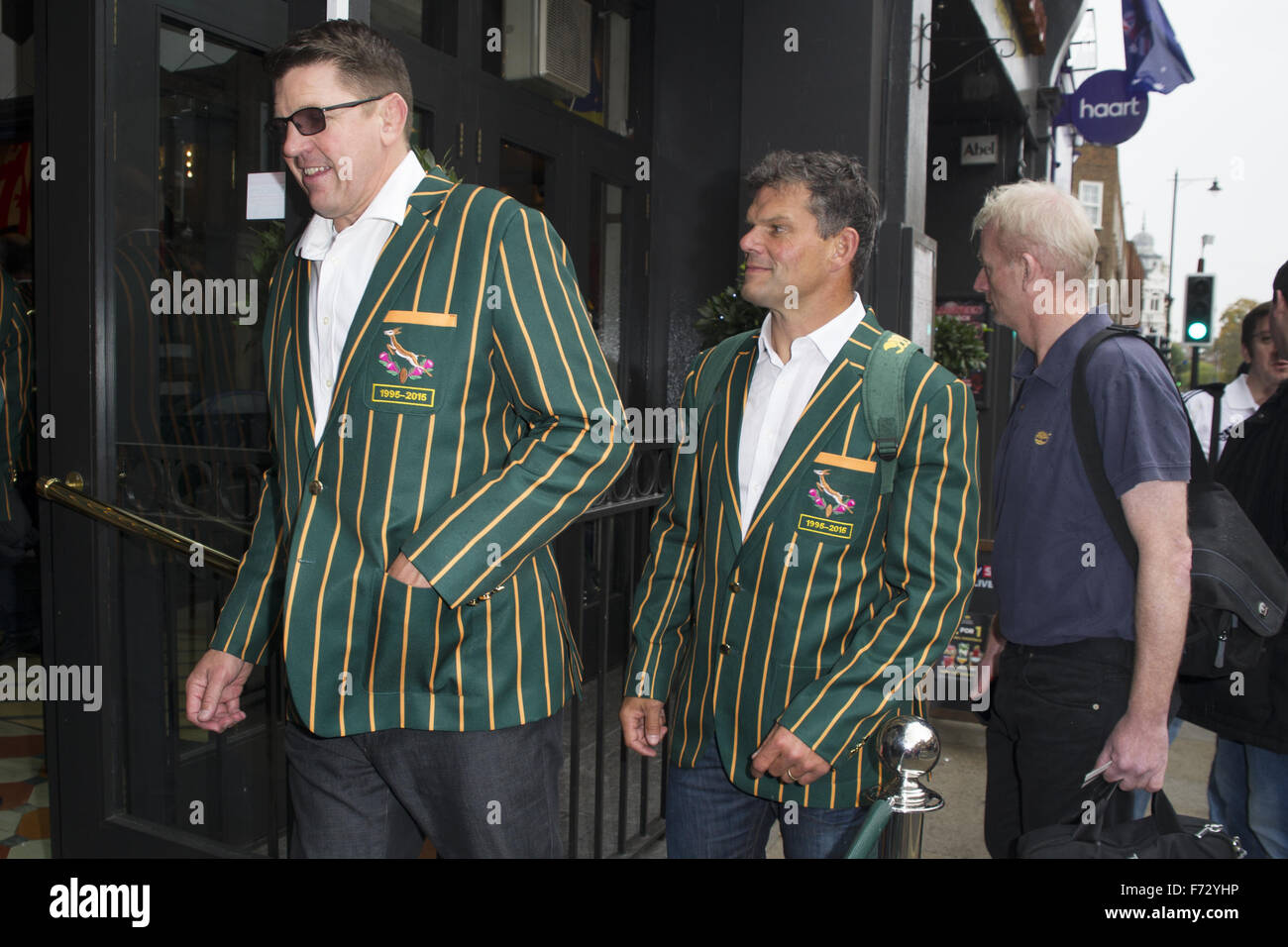 The South African rugby team, who won the World Cup in 1995, arrive at ...