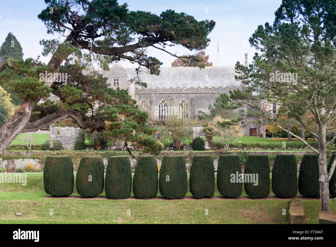 Dartington hall school hi-res stock photography and images - Alamy