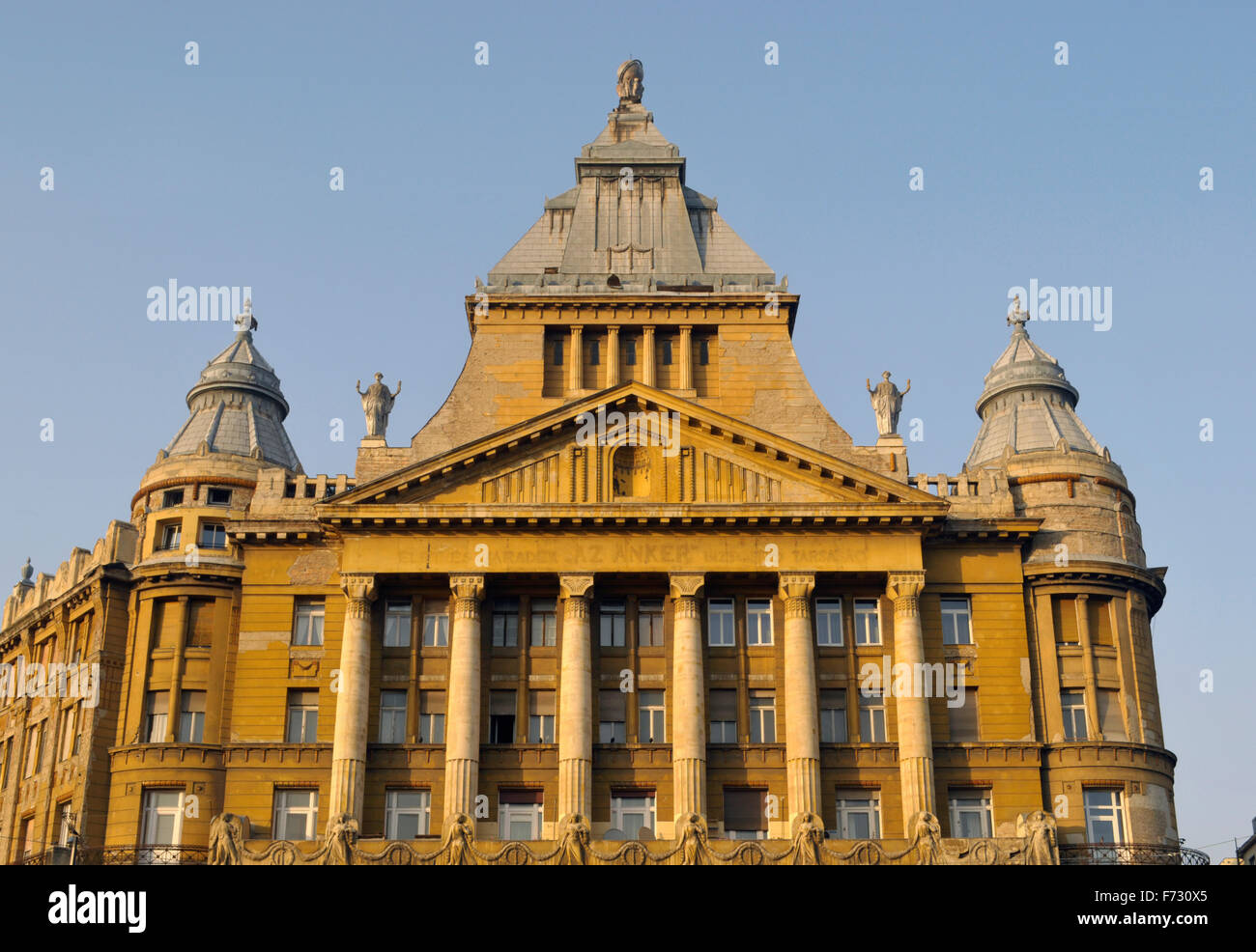 Deak ferenc budapest hi-res stock photography and images - Alamy