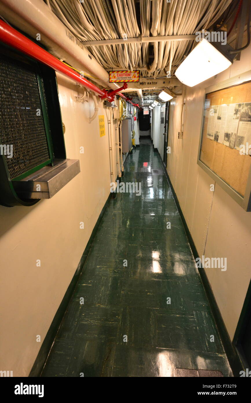 Aircraft carrier corridor hi-res stock photography and images - Alamy