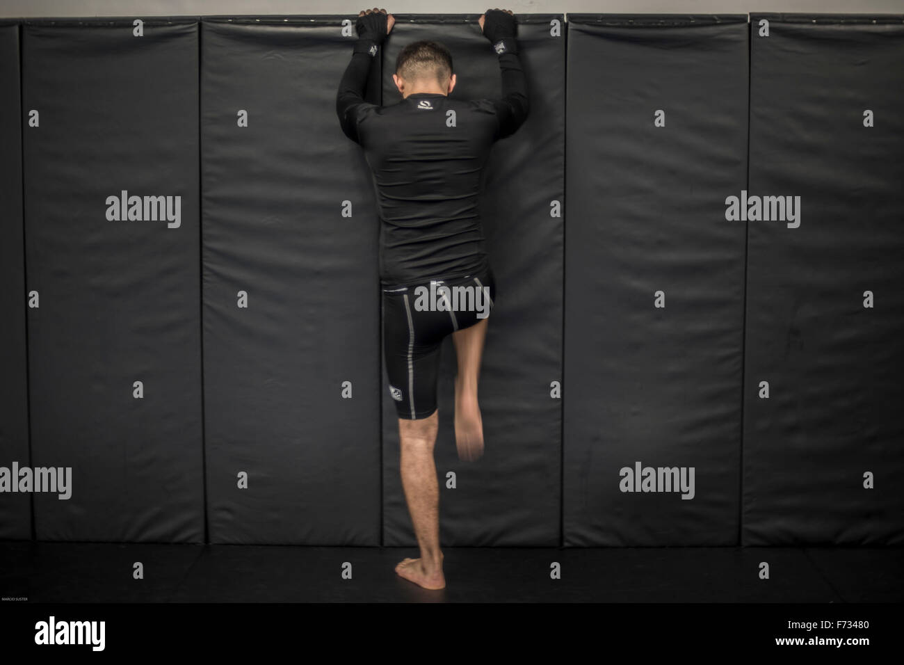MMA fight training Stock Photo - Alamy