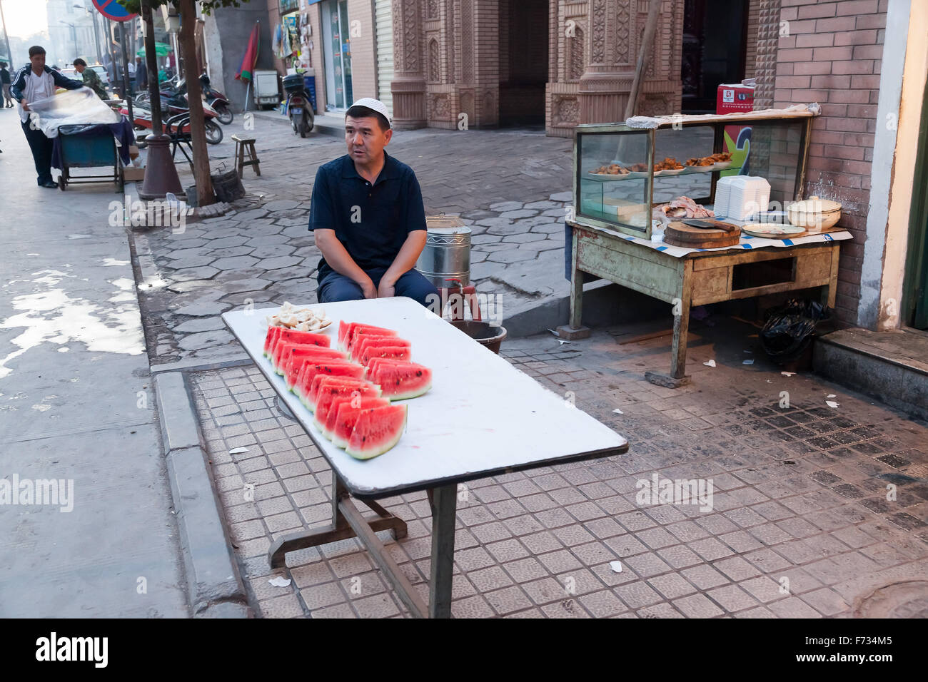 Street market, Kashgar Old Town, Xinjiang Uighur Autonomous Region ...