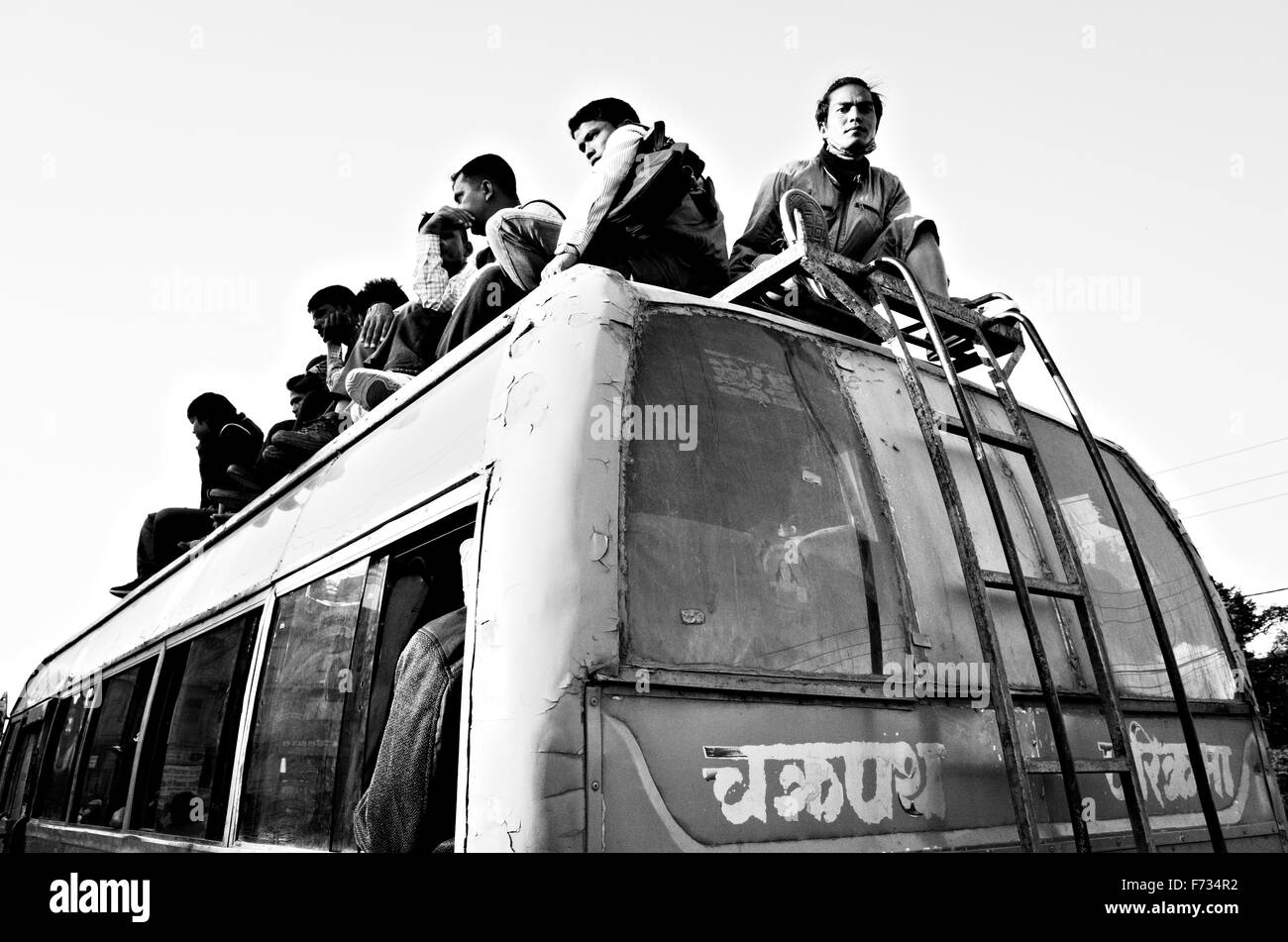 Indo nepal border hi-res stock photography and images - Alamy