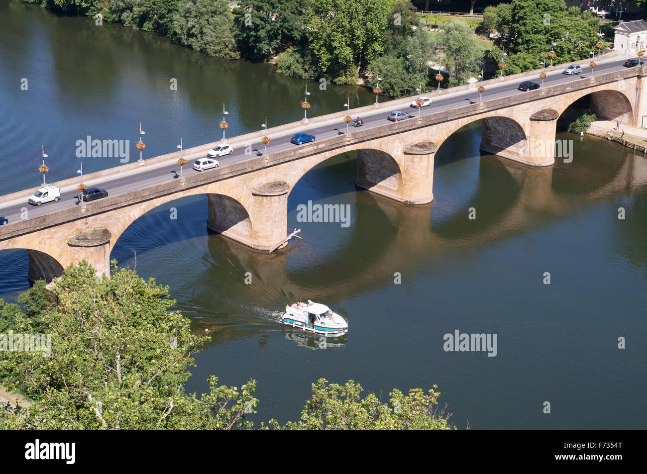 Pont road bridge hi-res stock photography and images - Alamy