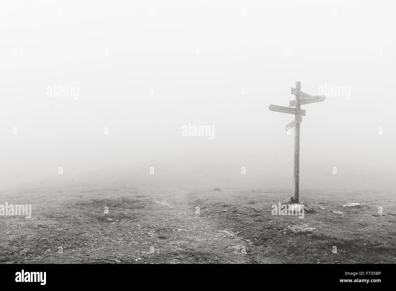 Black and white sign hi-res stock photography and images - Alamy