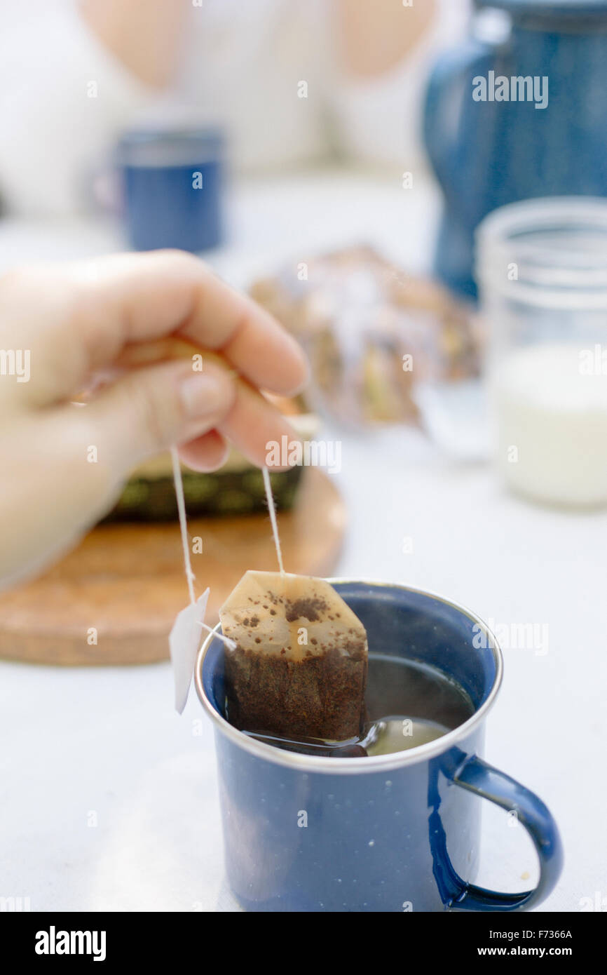 Removing furniture hi-res stock photography and images - Alamy