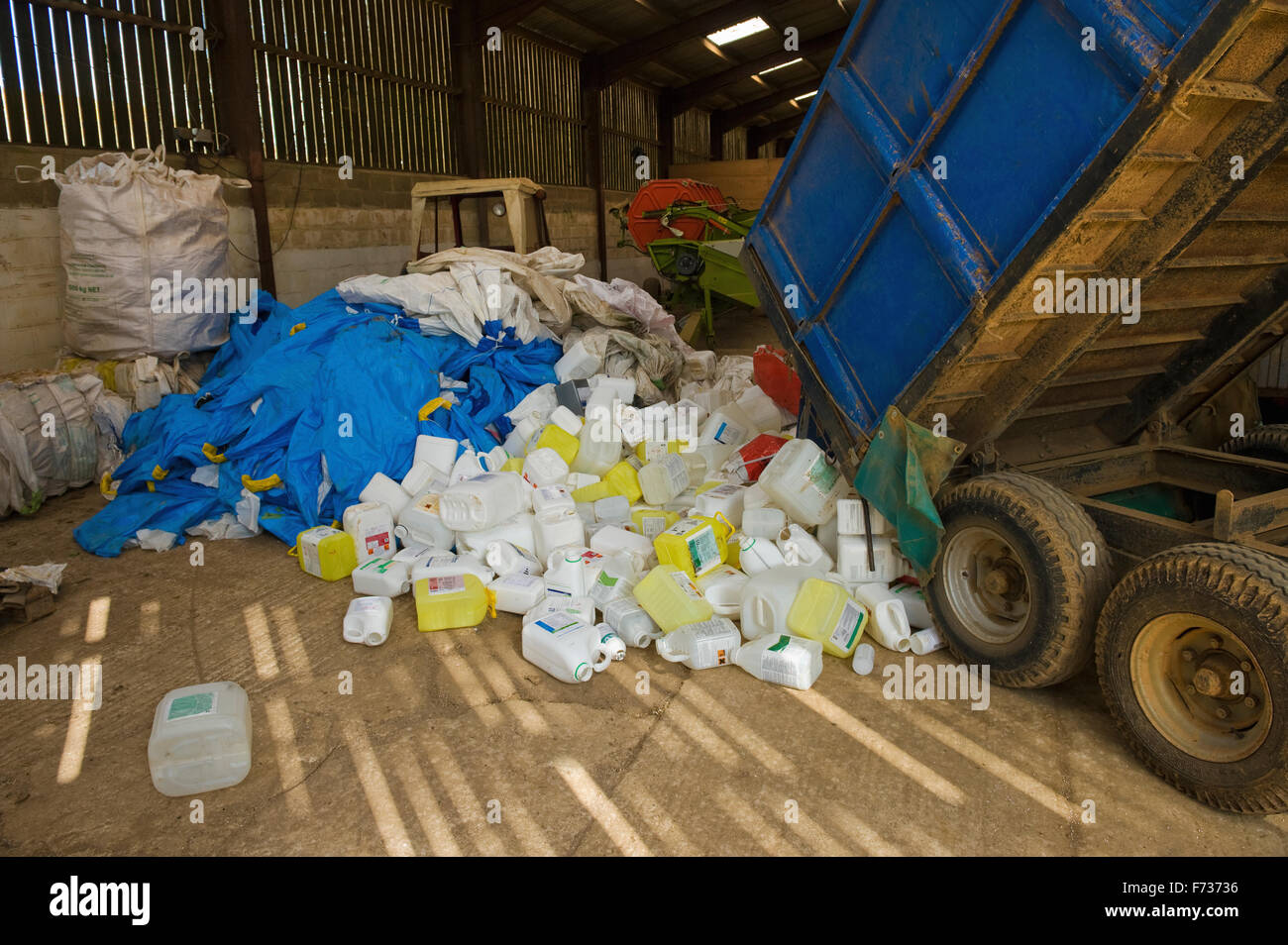 Plastic recycling hi-res stock photography and images - Alamy