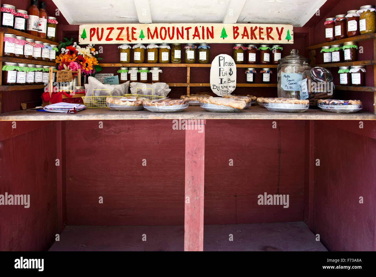 Road Food Stand, Northwestern Maine Stock Photo - Alamy