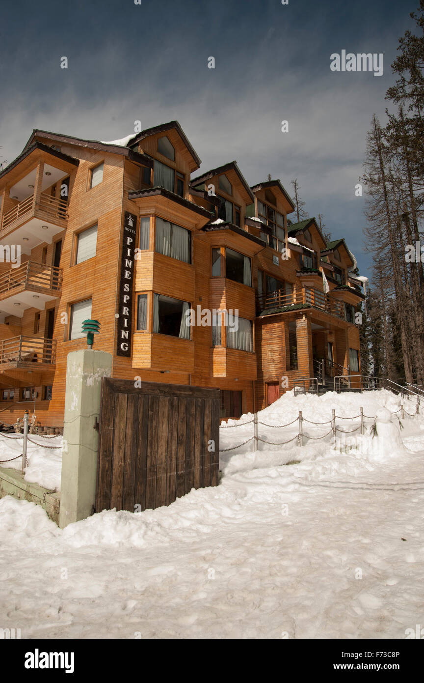 Hotel Pine Spring, gulmarg, kashmir, india, asia Stock Photo - Alamy